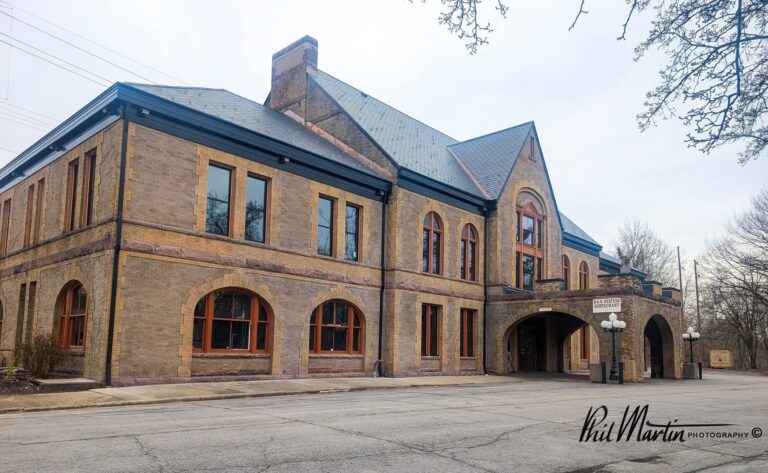 B&O Station Events & Catering - Vintage Elegance. Industrial Charm.
